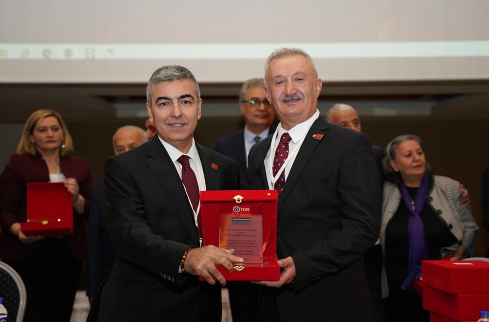 Türk Dişhekimleri Birliği